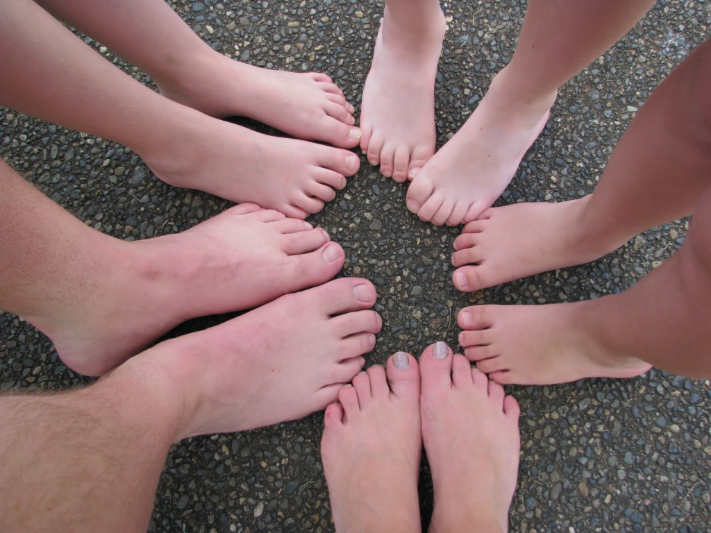 Prevent Sweaty Feet with These 10 Helpful Tips - Sizzey